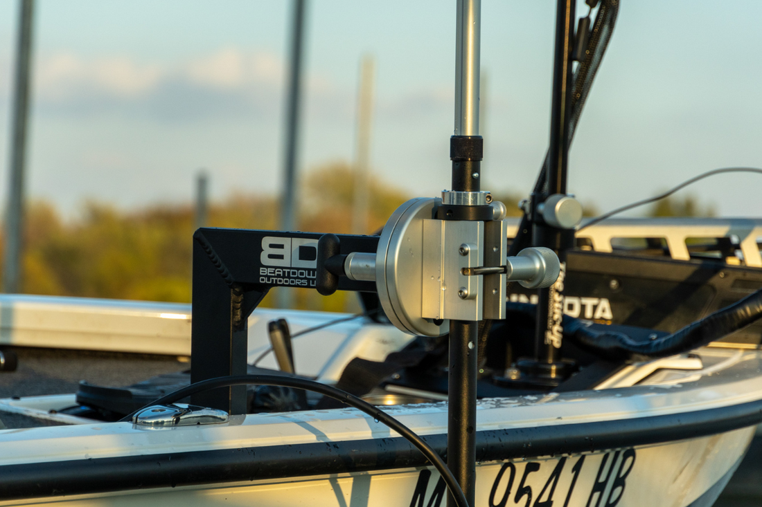 Best Places to Mount a Livescope Pole on a Boat / Beatdown Outdoors